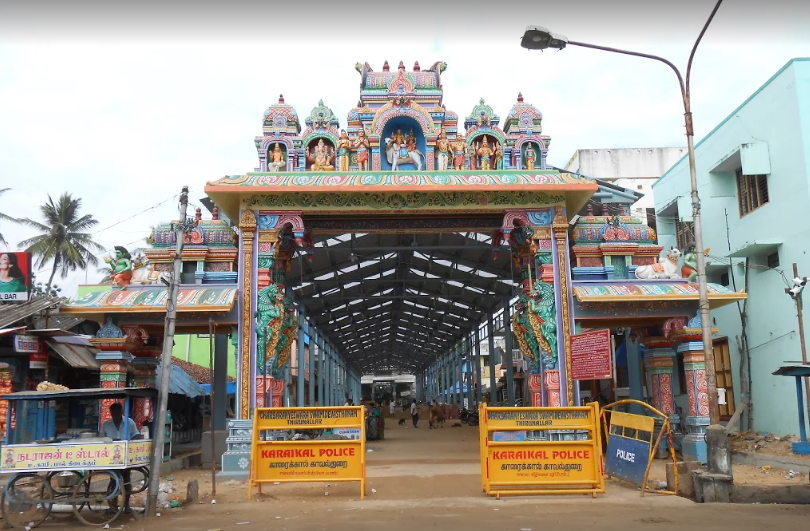 Thirunallar Temple History of Sri Saneeswara Bagwan Temple and Sri ...